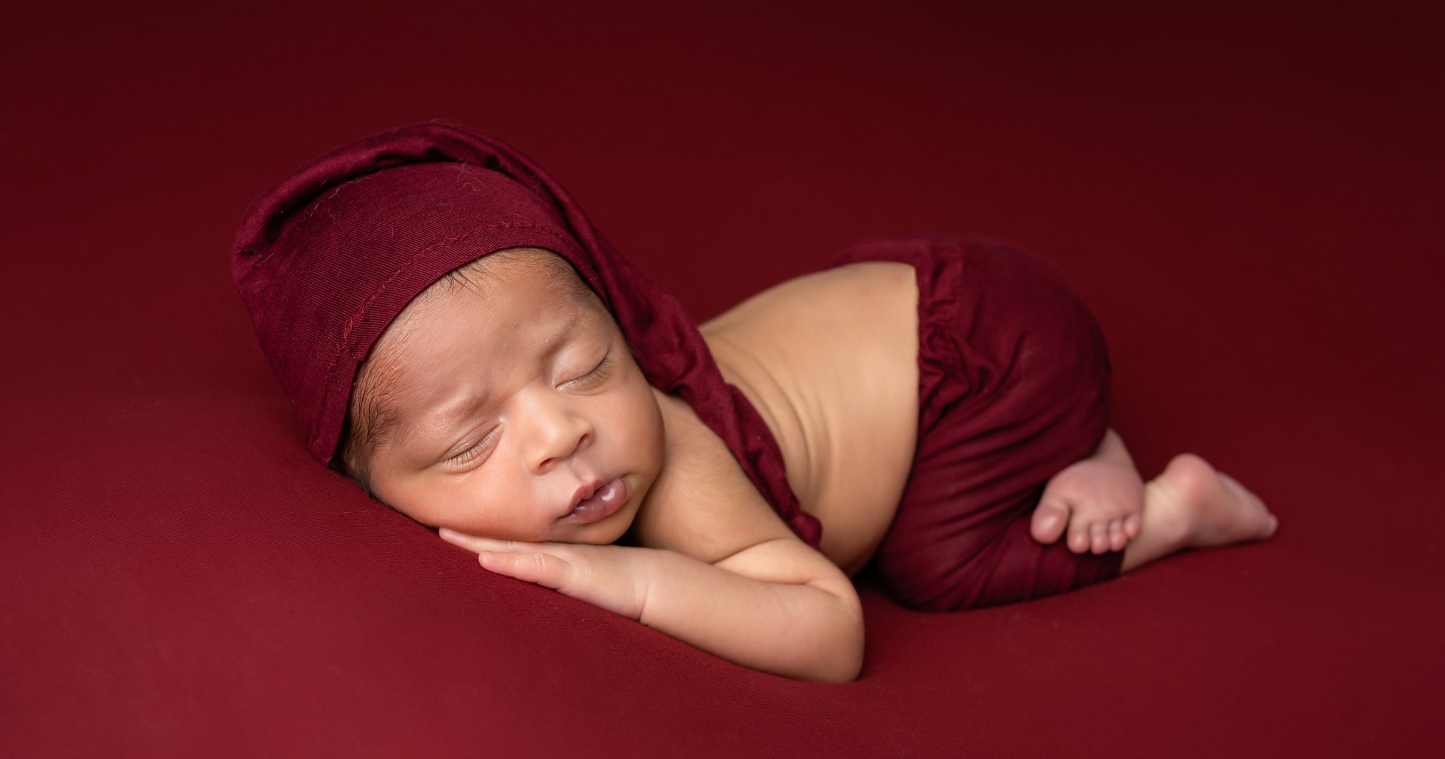 Newborn Colour Schemes - Deborah Longmore Photography